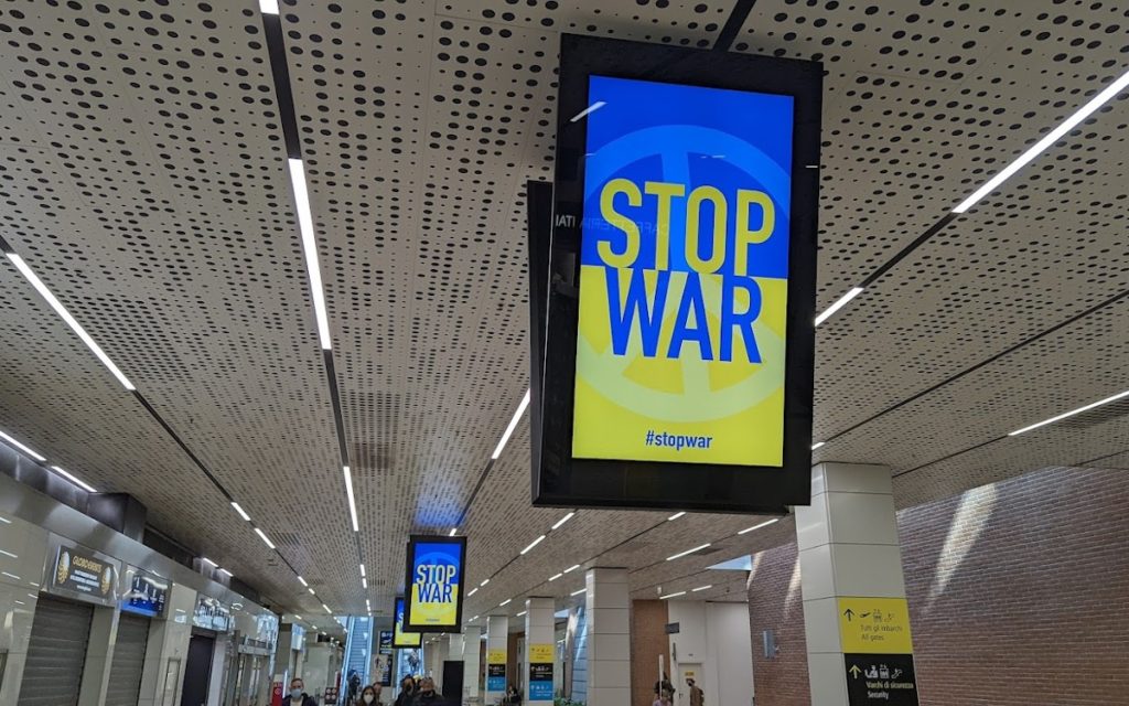 DooH unterstützt die Ukraine | It Works GmbH